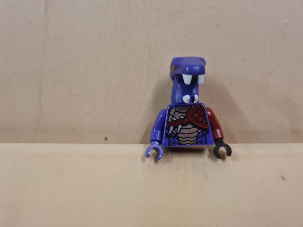 Lego Ninjago Figur "Schlange" violet | Kaufen auf Ricardo