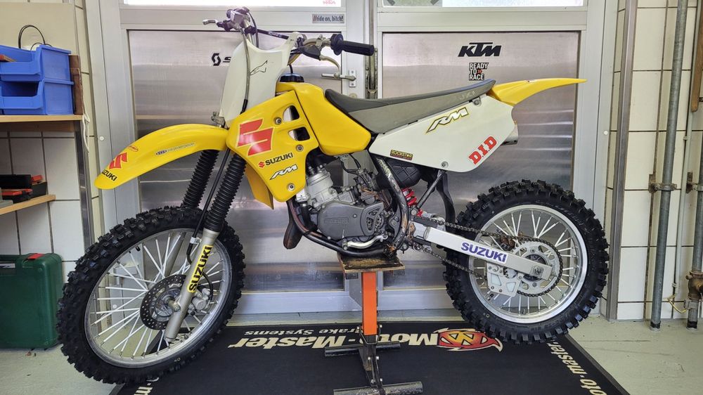 Suzuki RM80 Jg. 1999 (Gebraucht) in Fehraltorf für CHF 1400 – nur Abholung auf Ricardo kaufen