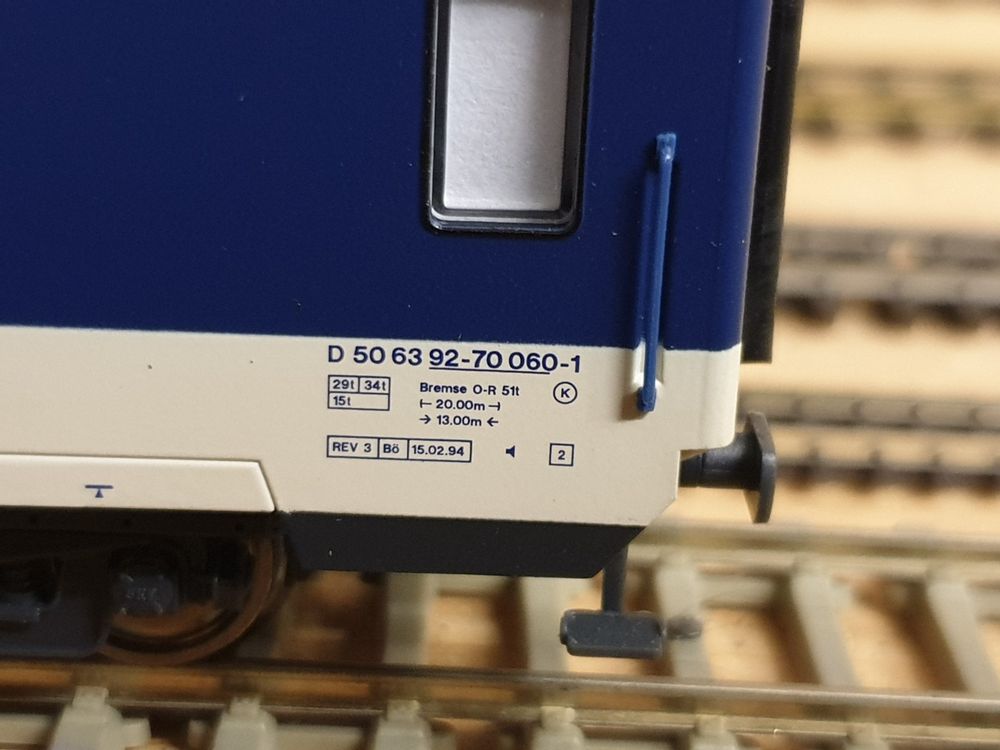 Roco BLS Gepäckwagen 1:87!! 45195 (Gebraucht) in für CHF 69 – mit ...