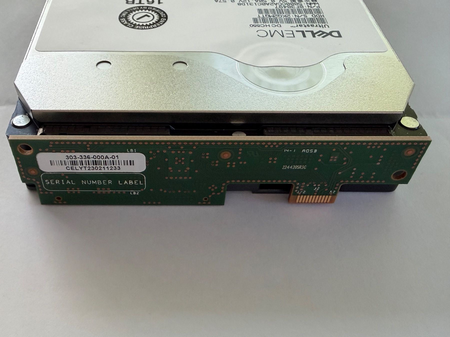 ENTERPRISE DELL EMC HDD 16TB SATA 6.0 Gbps (Gebraucht) in Zürich für ...