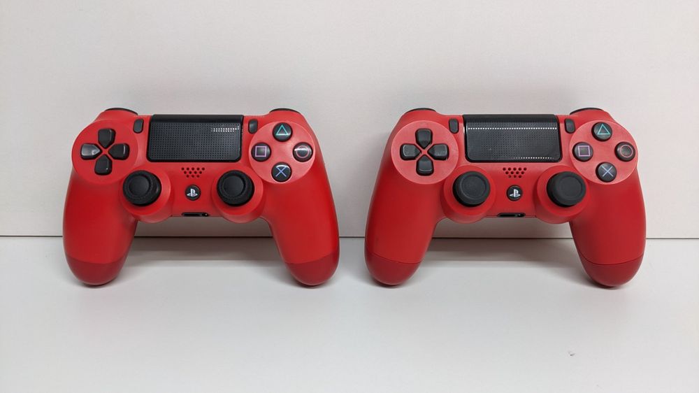2 Original PS4 Controller DEFEKT (Defekt) in Menziken für CHF 29 – mit ...