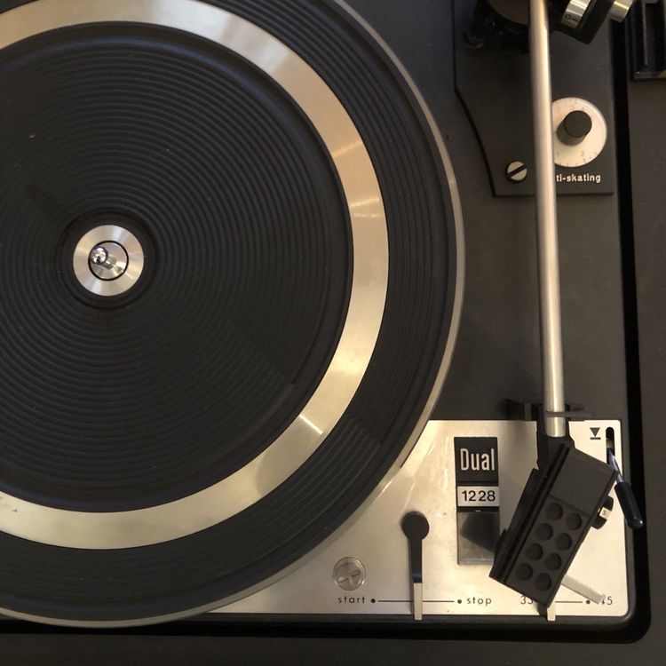 Dual CS 1228 Plattenspieler (Defekt) in Zürich für CHF 15 – mit ...