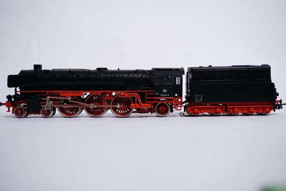 5œ Märklin 3310 DB BR 012 081-6 Dampflok (Gebraucht) in Uetendorf für ...
