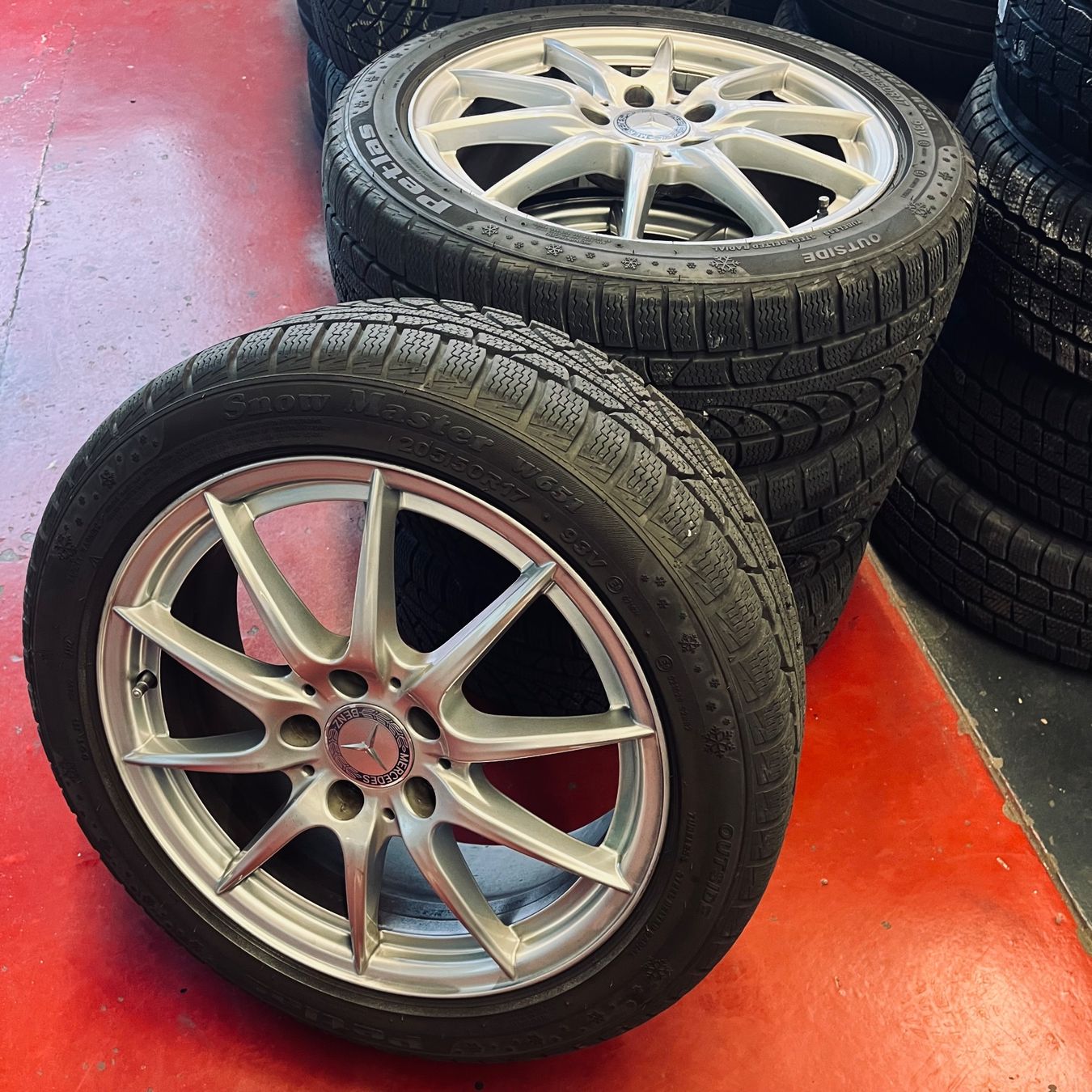 4 Stk. Original Mercedes CLA 250 Alufelgen Jg. 2013 - 2019 (Gebraucht ...