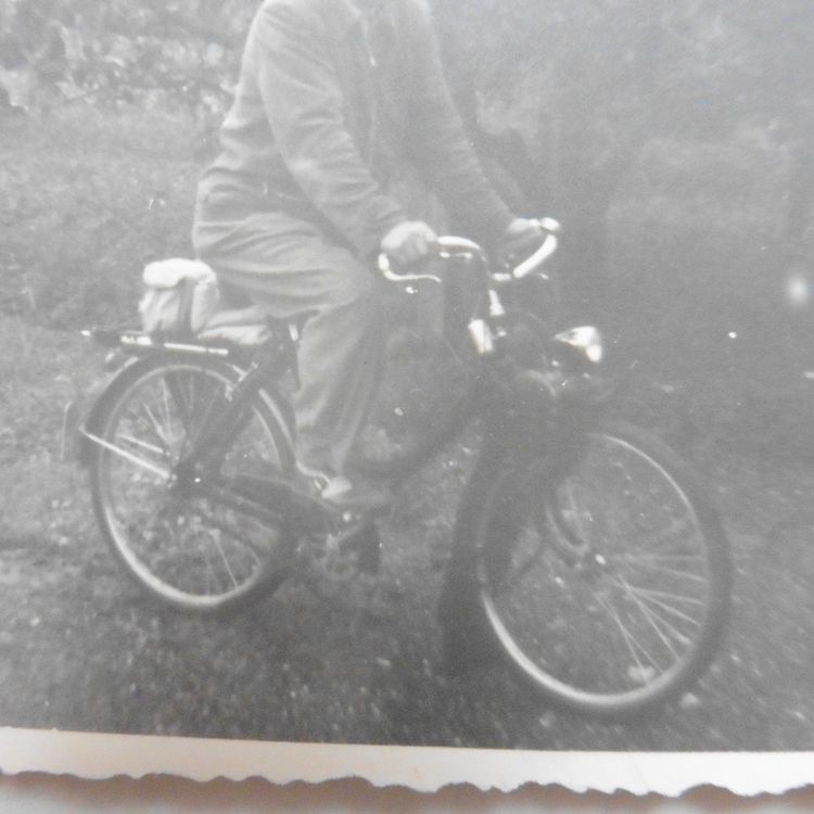 Basel,2 Fotos,Velo-Solex,Motor,Anlass-Rennen,Bauer,1930/1980 | Kaufen ...