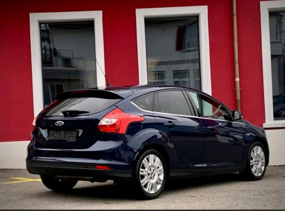 Original Ford Focus 3 cover Kofferraum Abdeckung (Gebraucht) in Luzern ...