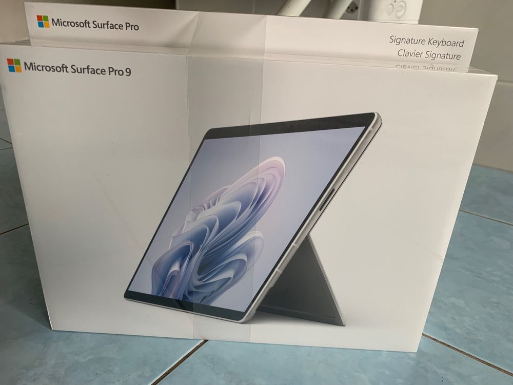 MICROSOFT Surface Pro 9 SQ3 (13", Microsoft SQ3, 8 GB RAM, 2 (Neu und ...
