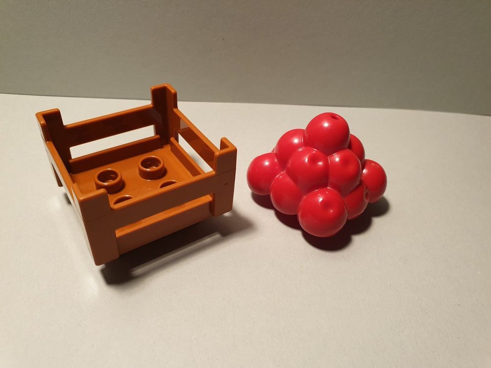 Lego Duplo (D08) Äpfel mit Kistchen (Gebraucht) in Münchwilen TG für ...