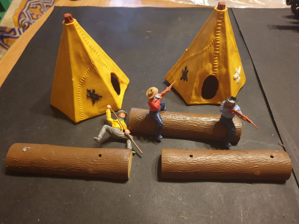Timpo toys Tipi, Baumstamm Floss (Gebraucht) in Grindelwald für CHF 15 ...