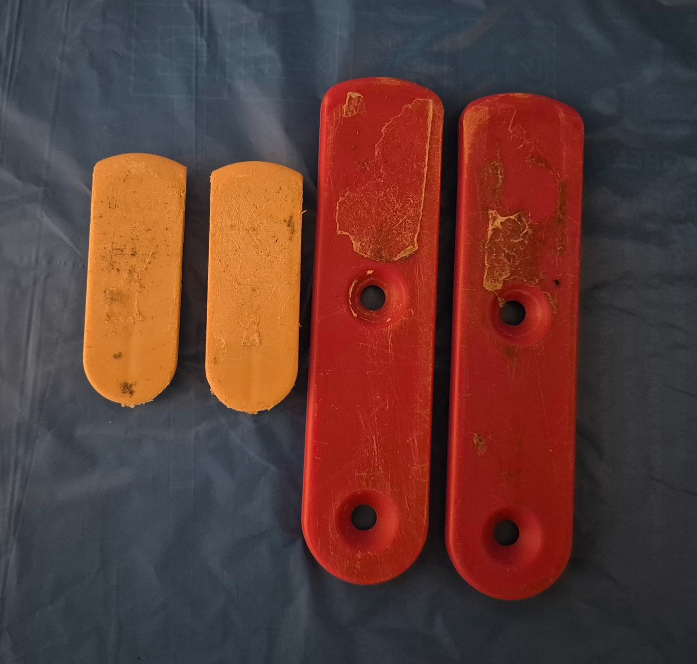 V1 Stokke Tripp Trapp Bodengleiter Kippschutz ROT (Gebraucht) in ...