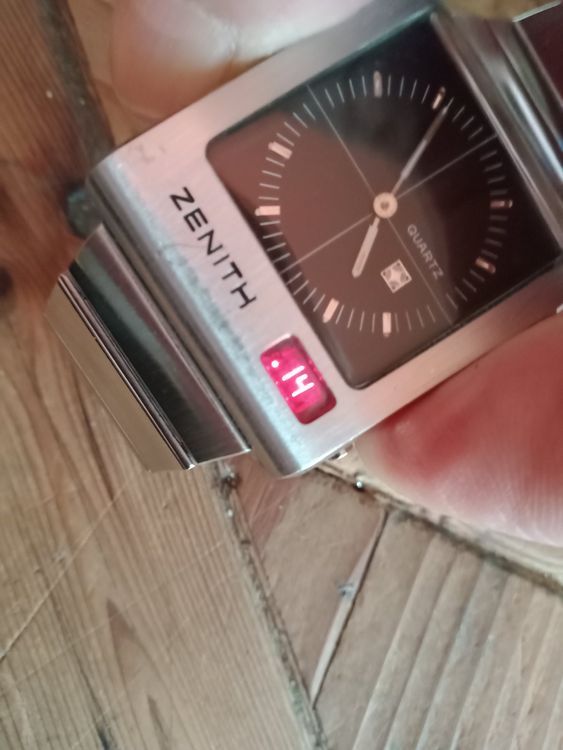 Zenith - Futur Time Command Ana-Digi LED - Herren - 1970-197 (Gebraucht ...