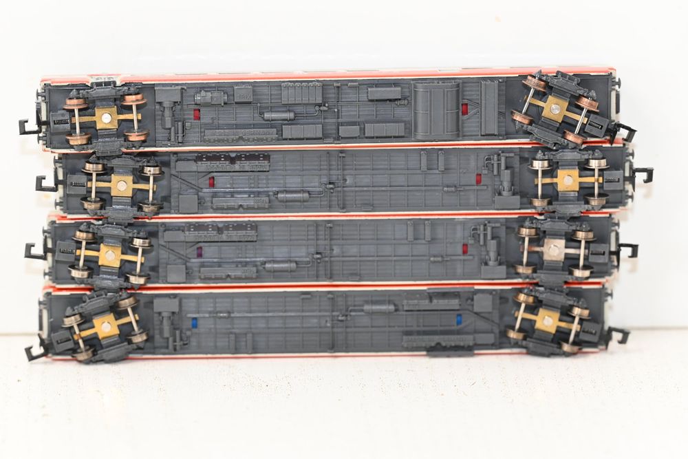 Swiss Express Wagen Trix Spur N mit Innenbeleuchtung , OVP | Kaufen auf ...