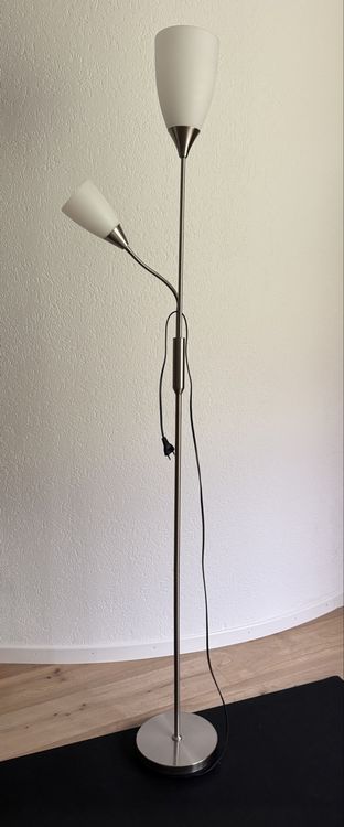 IKEA Stehlampe mit zwei Lampenarmen für gemütliches Lich (Gebraucht) in Dänikon ZH für CHF 1 ...