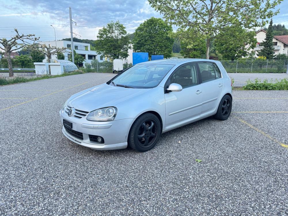 WV Golf 5 2.0 Automat Leder Navi | Kaufen auf Ricardo