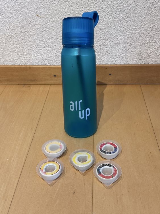 Air Up Trinkflasche blau mit 5 Duft Pods (Gebraucht) in Hombrechtikon ...