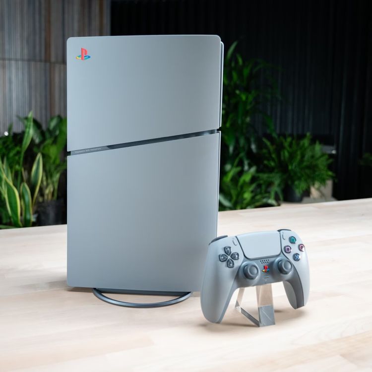 PS5 Slim 30th Anniversary Limited Edition (Neu und originalverpackt) in ...