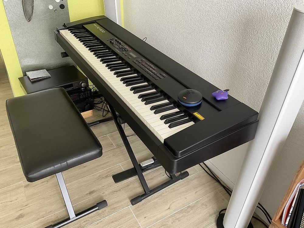 Roland Stage Piano RD-600 (Gebraucht) in Chambrelien für CHF 215 – nur ...