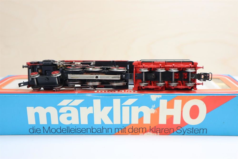 Märklin Dampflok 3098 mit Lok Personal | Kaufen auf Ricardo