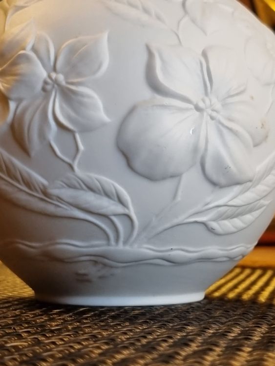 Kaiser Vase M. Frey 0353 – Bisquitporzellan – signiert (Gebraucht) in ...