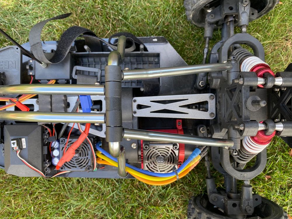 REELY RC Car Elektro Buggy Carbon Fighter 1:6 | Kaufen auf Ricardo