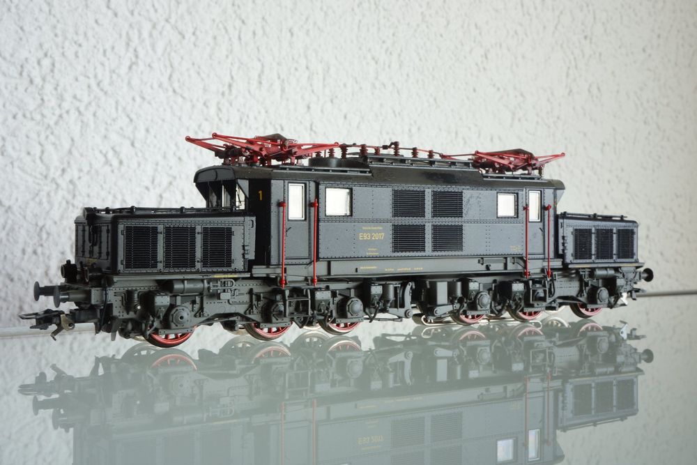 Märklin 37871, BR E93 2027, digital-mfx, Sound (Gebraucht) in Biel ...