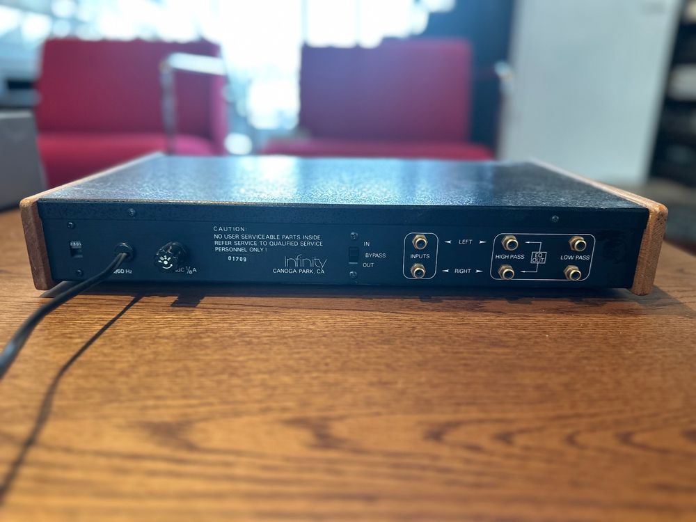 Infinity crossover/ equalizer RS (Gebraucht) in Vevey für CHF 990 – mit ...