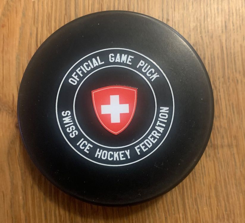 Puck Road to Prag / CH-Nati Game-Puck (Neu (gemäss Beschreibung)) in ...