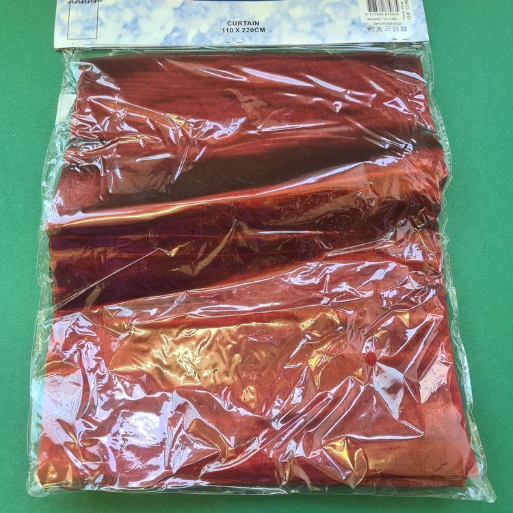 Vorhang oder Deko Stoff für Weihnachten Rot Glanz | Kaufen auf Ricardo