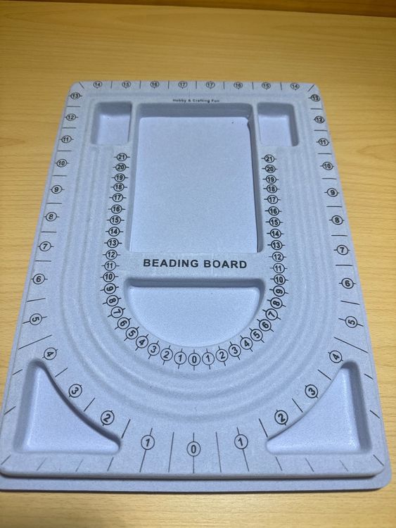 Beading Board (Neu (gemäss Beschreibung)) in Knonau für CHF 7 – mit ...