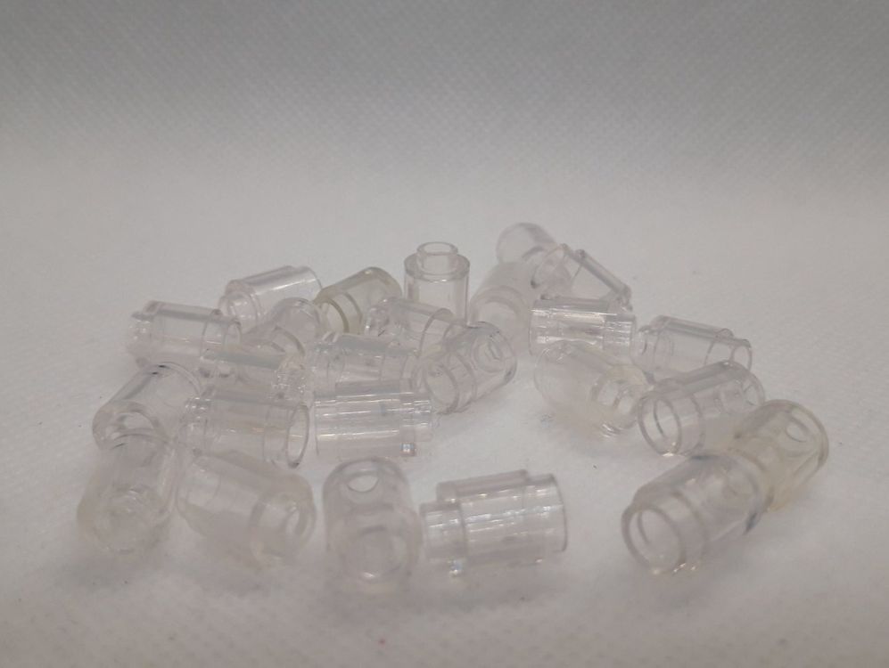 Lego 25 Stk. Brick, Round 1x1 (transparent clear) (Gebraucht) in Inwil ...