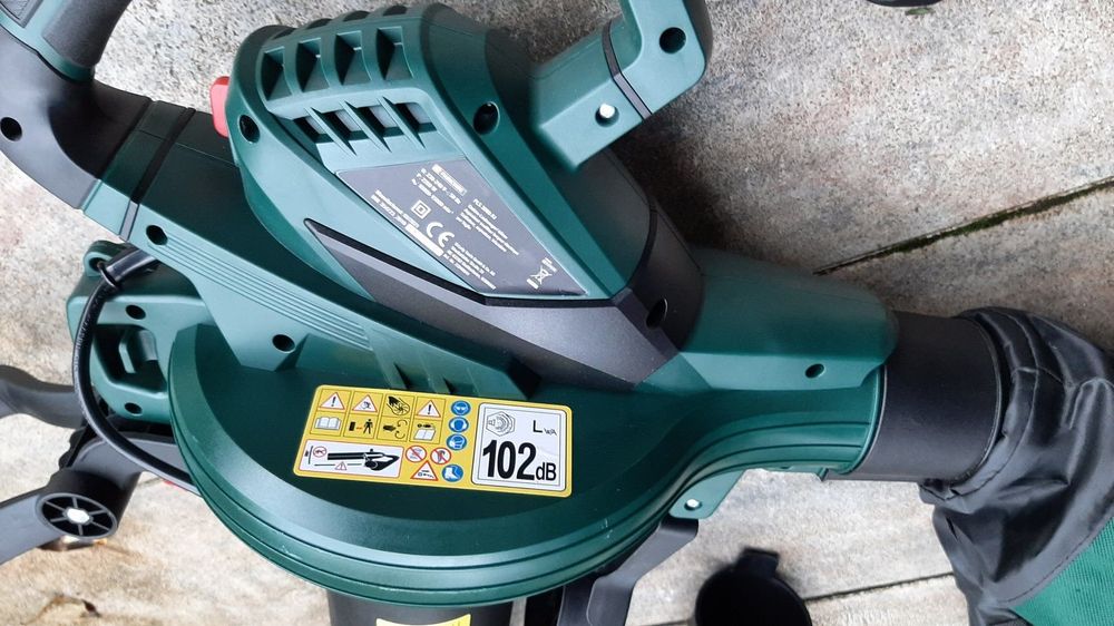 Elektro Laubsauger / Laubbläser Parkside PLS 3000 A1 | Acheter sur Ricardo