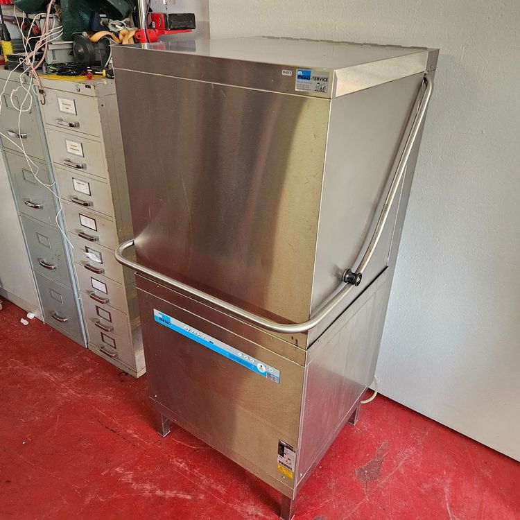 Meiko DV 125.2 Gastro-Geschirrspüler (Gebraucht) in für CHF 1400 – mit ...