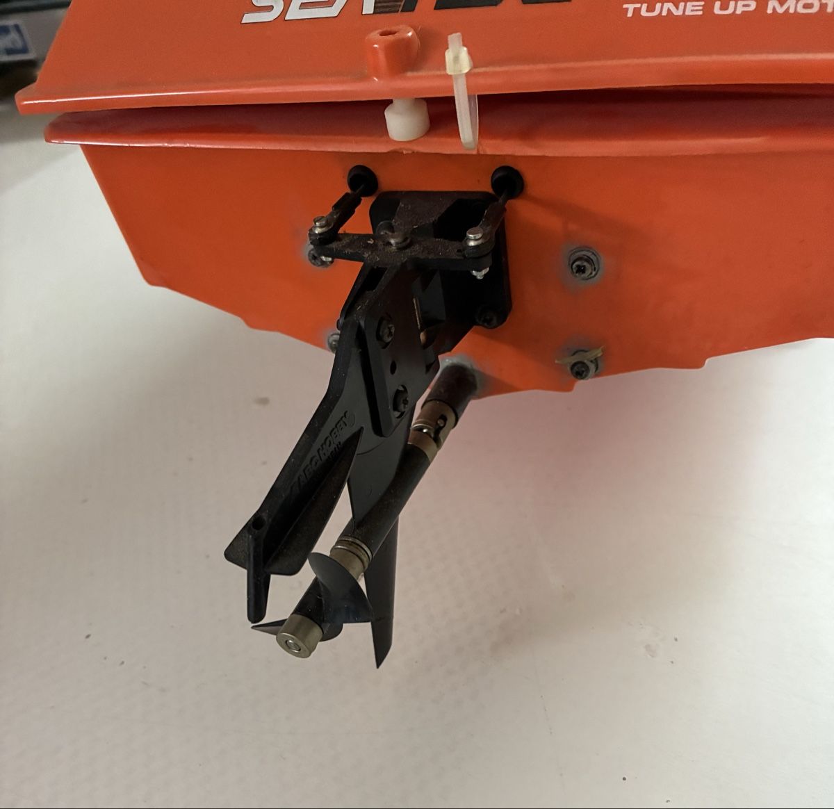 Motoscafo da corsa CESA 1882 vintage (Nuovo (secondo la descrizione)) a ...