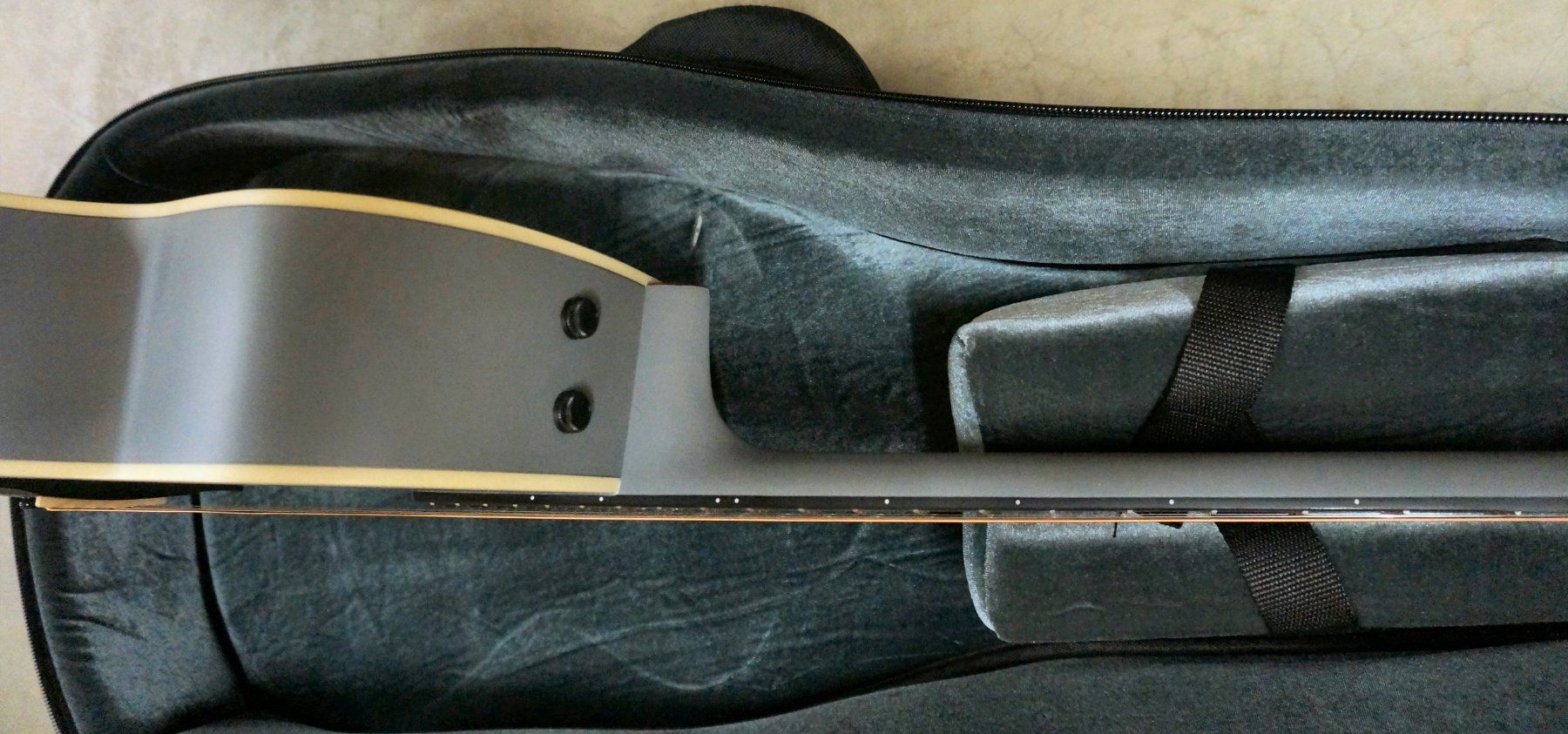 MONSTER Sigma Acoustic-Electric Guitar with Softshell Case (Gebraucht ...