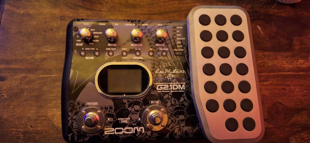 Zoom G2.1DM Dave Mustaine Signature Multi-Effect Pedal | Kaufen auf Ricardo
