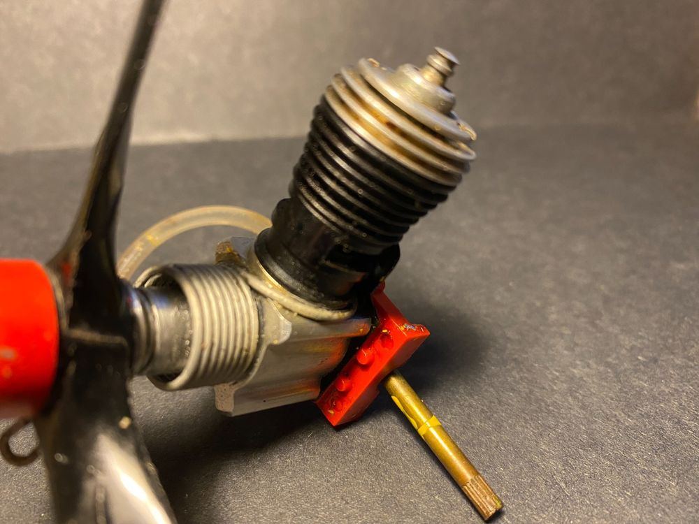 Cox Motor mit Propeller (Gebraucht) in Spiez für CHF 16.9 – mit ...