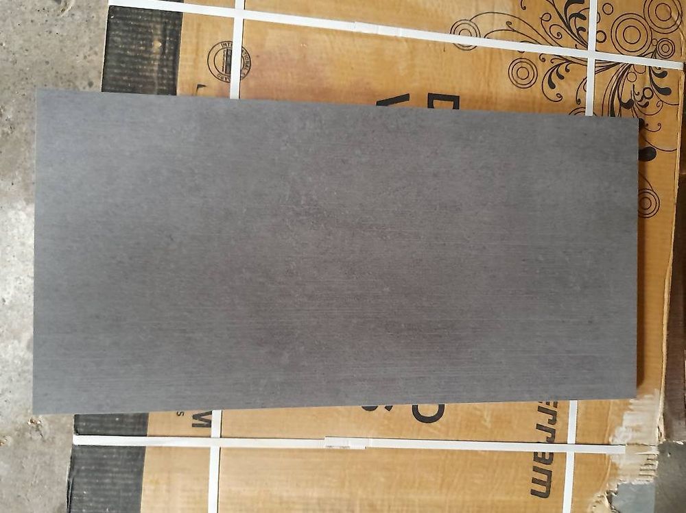 Keramikplatten von Vitra (Gebraucht) in Wohlen für CHF 30 – nur ...