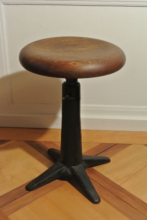 Industrie Hocker Höhenverstellbar 20/30er Jahre | Kaufen auf Ricardo