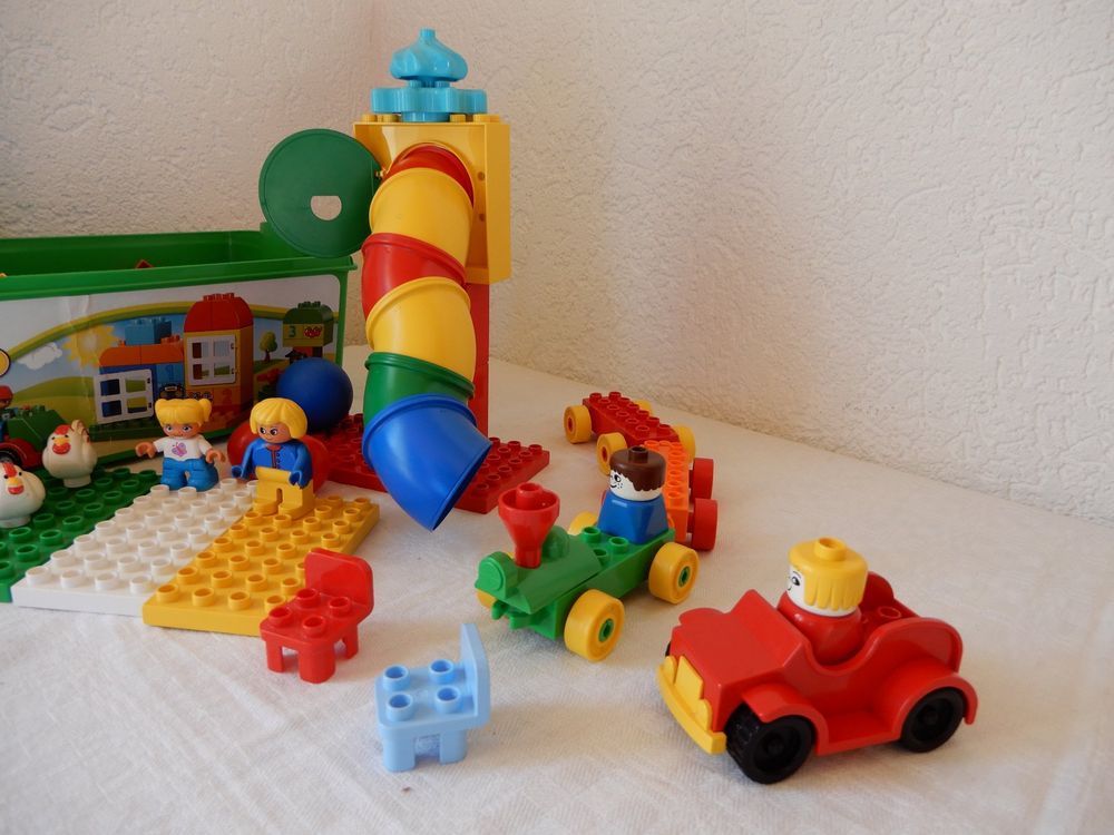 LEGO DUPLO Box mit 100 Steine + 4 kl. Platten, Rutsche und (Gebraucht ...