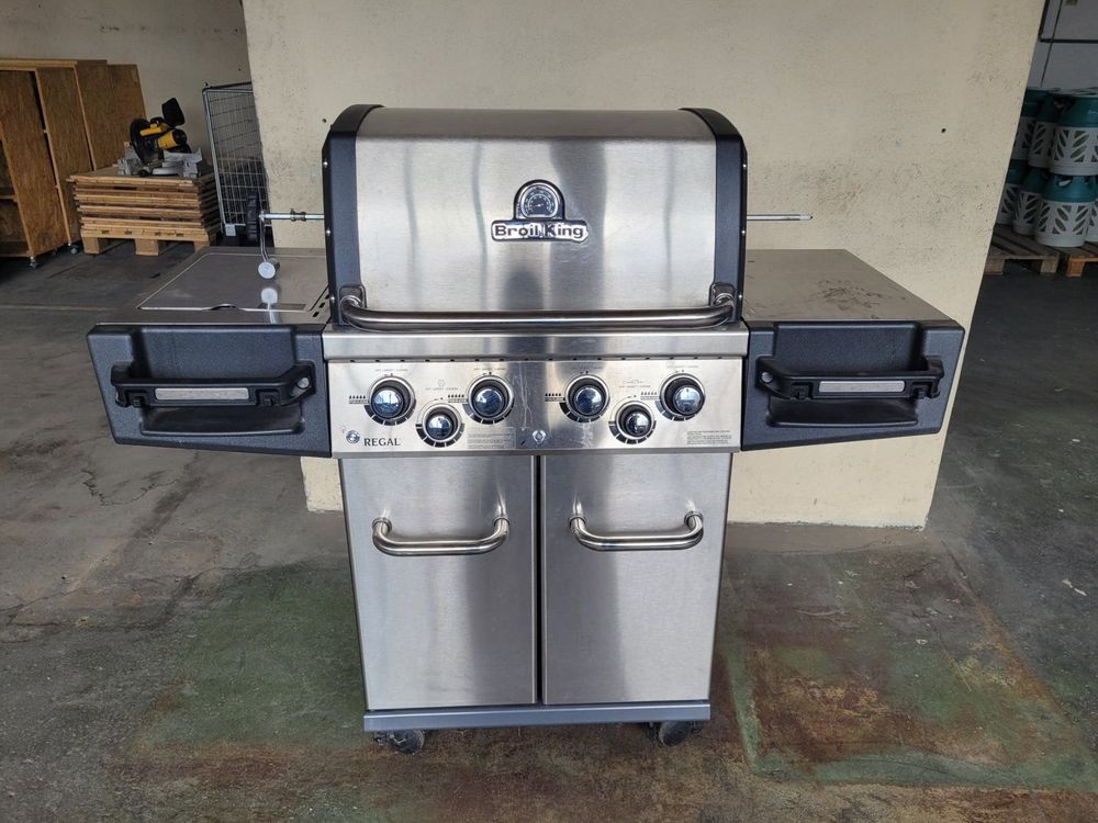 Regal S 490 Gasgrill Top Zustand (Neupreis ca 2500.-) (Gebraucht) in ...