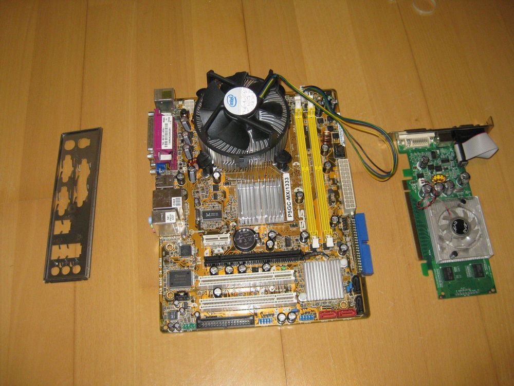 ASUS P5GC-MX/1333 Motherboard inkl. CPU (Defekt) in Bätterkinden für CHF 1 – mit Lieferung auf ...