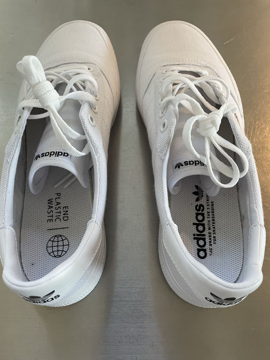 Adidas All White Sneaker, Grösse 43, Top Zustand! (Neuf (Voir ...