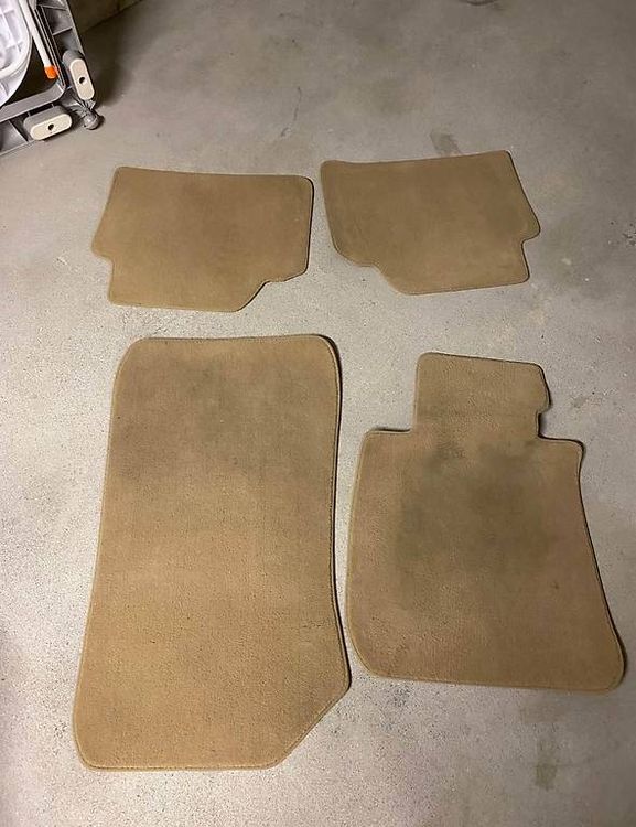 ORIGINAL BMW FUSSMATTEN BEIGE (Gebraucht) in Zürich für CHF 100 – nur ...