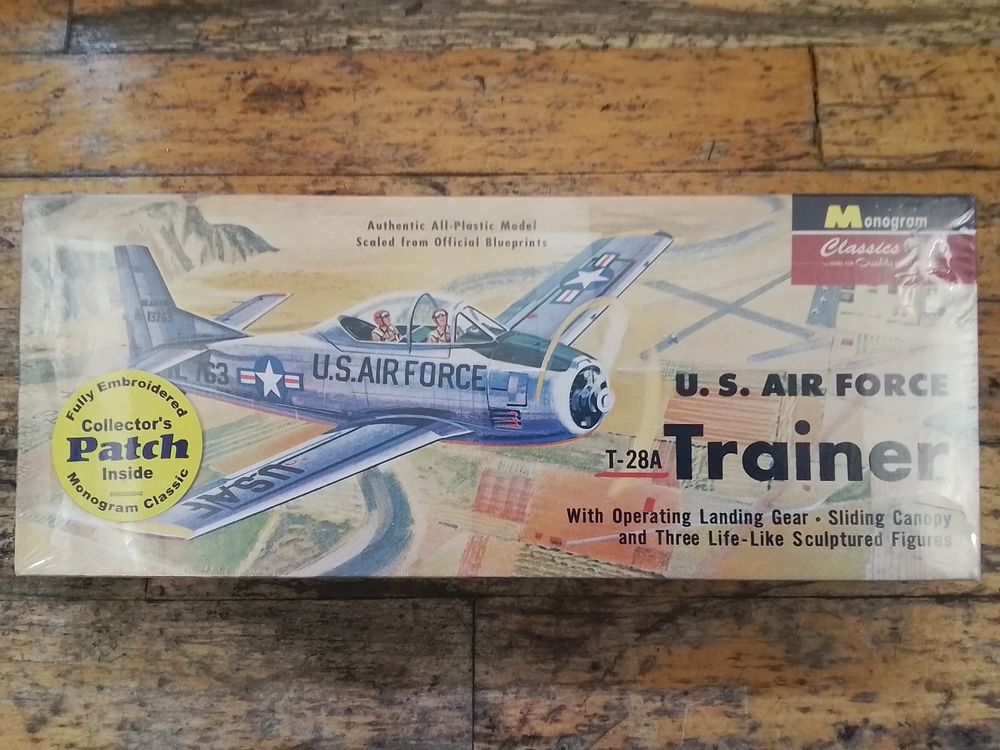 Monogram 85-0028 T-28A Trainer US Air Force Flugzeug Bausatz | Kaufen ...
