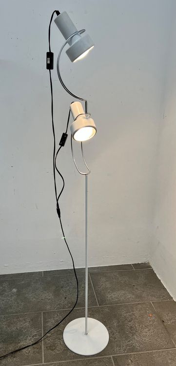 70 Jahre Designklassiker Stehlampe Industrie Design 2 Spot (Gebraucht) in Reigoldswil für CHF ...