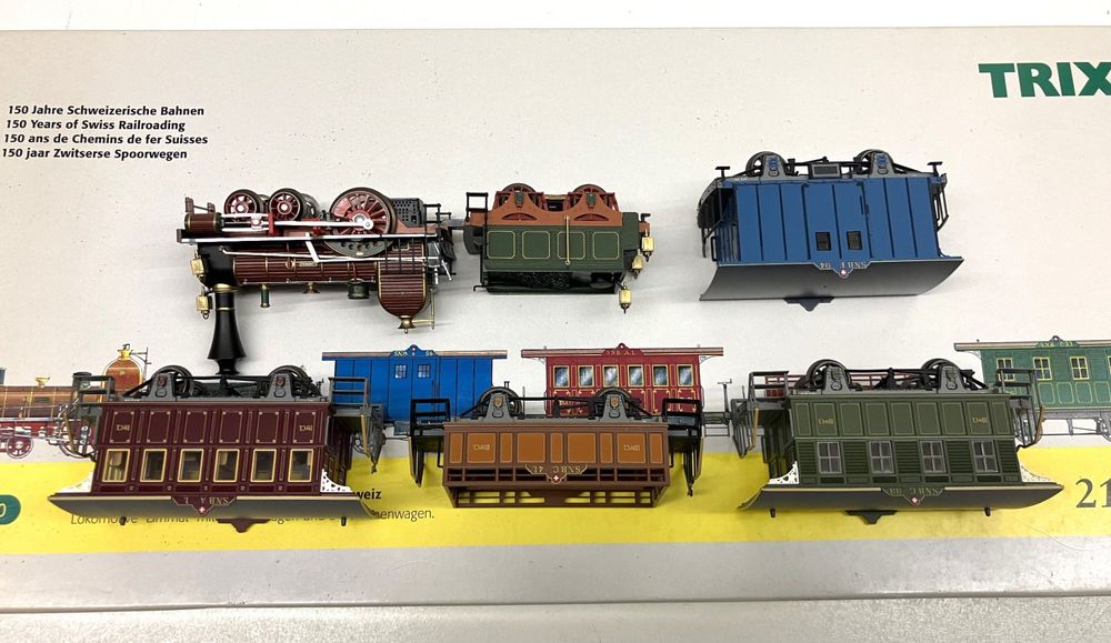 TRIX 21209= Spanisch-Brötli-Bahn - der erste Zug der Schweiz | Kaufen ... TRIX 21209= Spanisch-Brötli-Bahn - der erste Zug der Schweiz | Kaufen ...