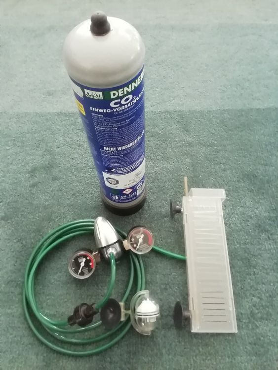 Dennerle CO2-System (Gebraucht) in Romanshorn für CHF 40.29 – mit ...
