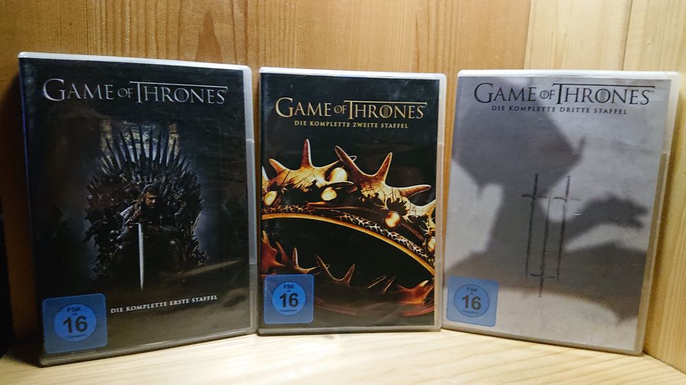 GAME OF THRONES Staffel 1 bis 3 auf DVD (Gebraucht) in Wilderswil für CHF 22.9 – mit Lieferung ...