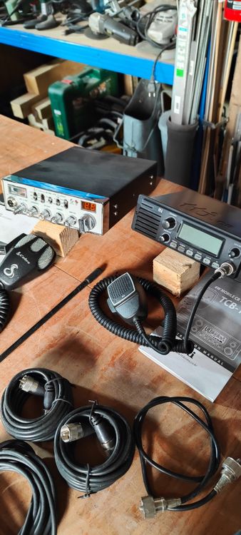 Anciens appareils de CB (Gebraucht) in St-Aubin FR für CHF 54 – nur Abholung auf Ricardo kaufen