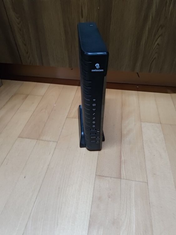 Swisscom Router Centro Business 2.0 (Gebraucht) in Emmenbrücke für CHF ...